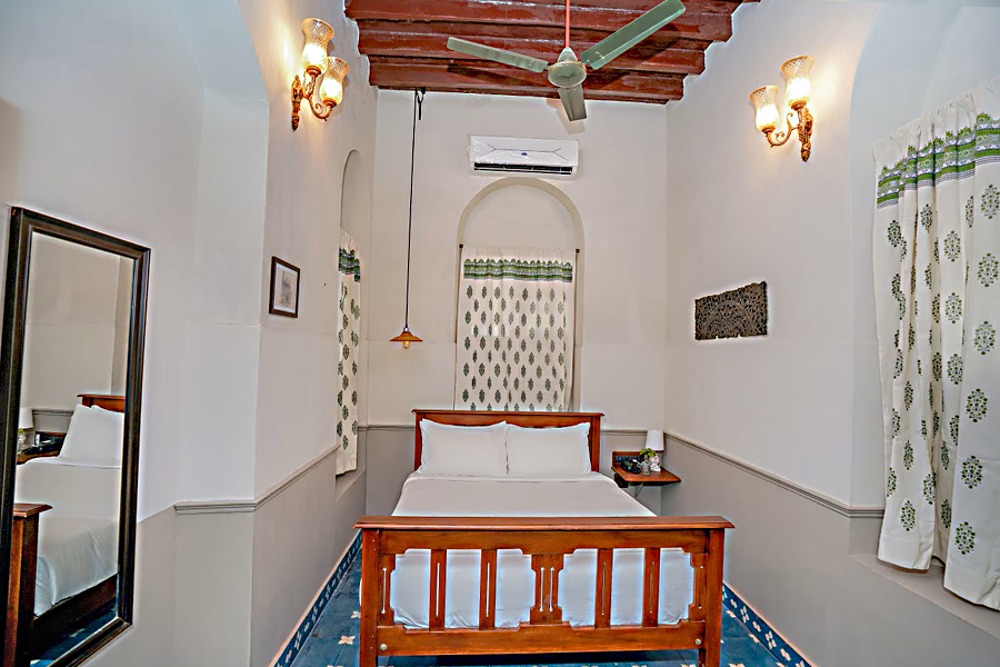 HOTEL DE FLEUR | Heritage - one of the best hotels in Bussy road ...
